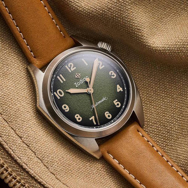 35 Best Green Dial Watches For All Budgets - Time & Treasures