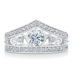 Enchanted Disney Bridal | REEDS Jewelers